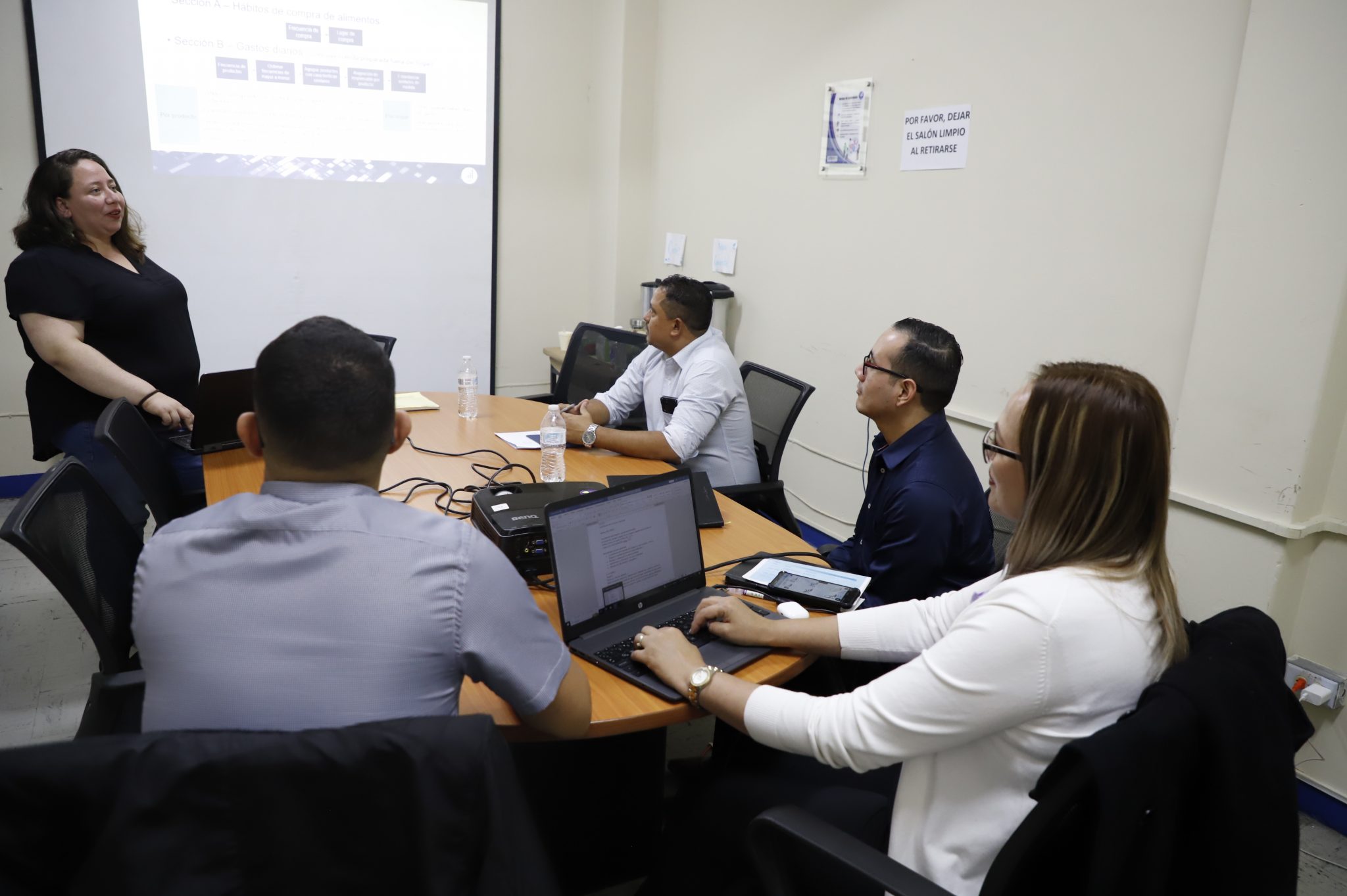 El INE recibió a representantes del Banco Central de Honduras ...